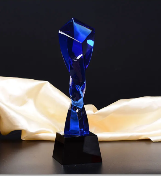 Crystal New Twisted Column Trophy - PrintnGift - Corporate Gift Singapore